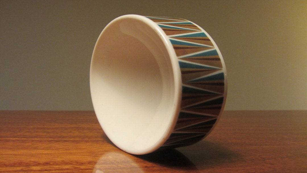 ALKA-KUNST, ALBOTH & Kaiser - Porcelain Small Oval Bowl or Soap Dish ...