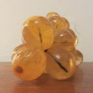 Vintage Amber Colored Lucite/acrylic/resin Bunch/cluster of Large ...