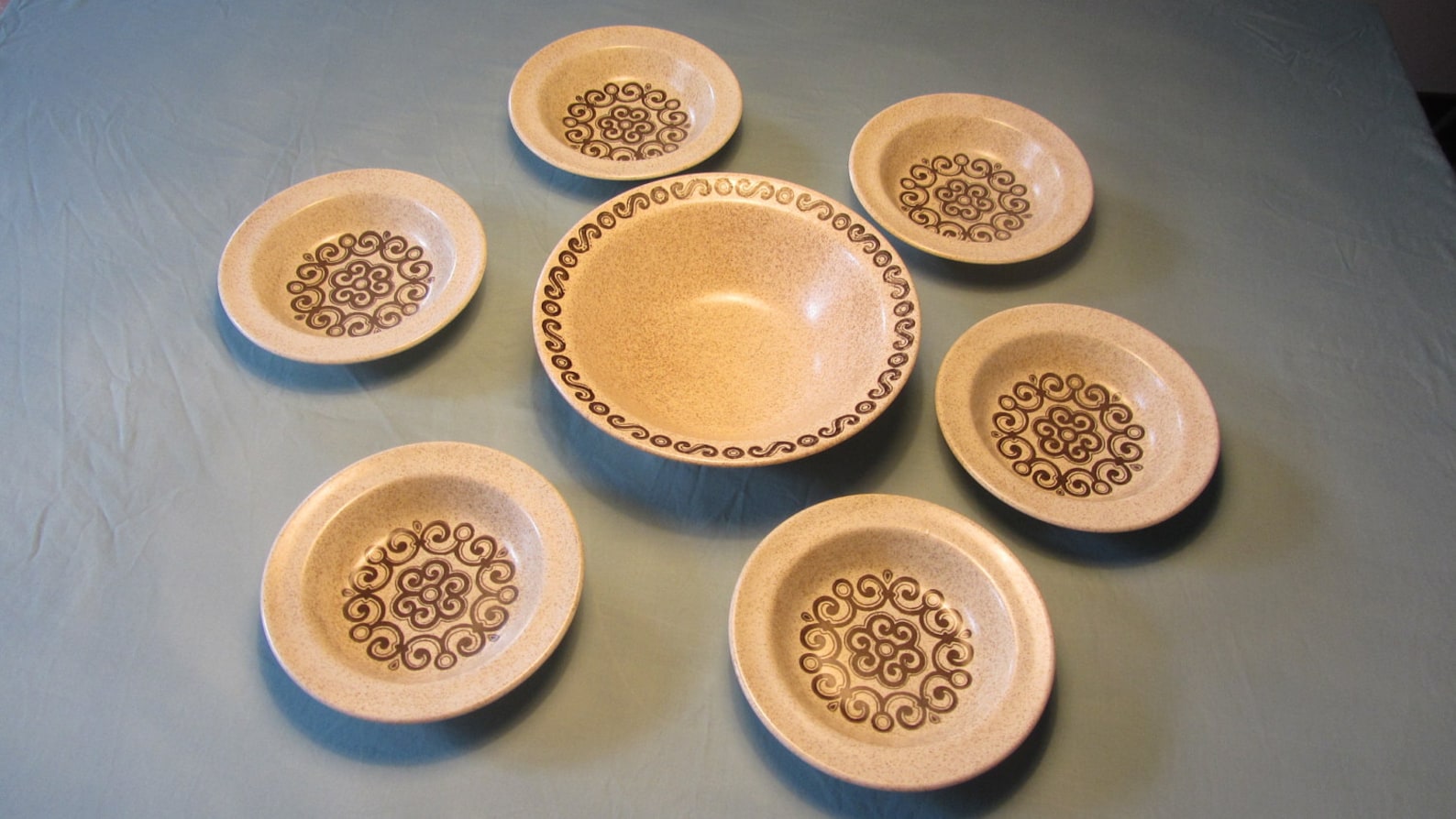 BILTONS Stoneware Set of One Large Salad/dessert Serving | Etsy