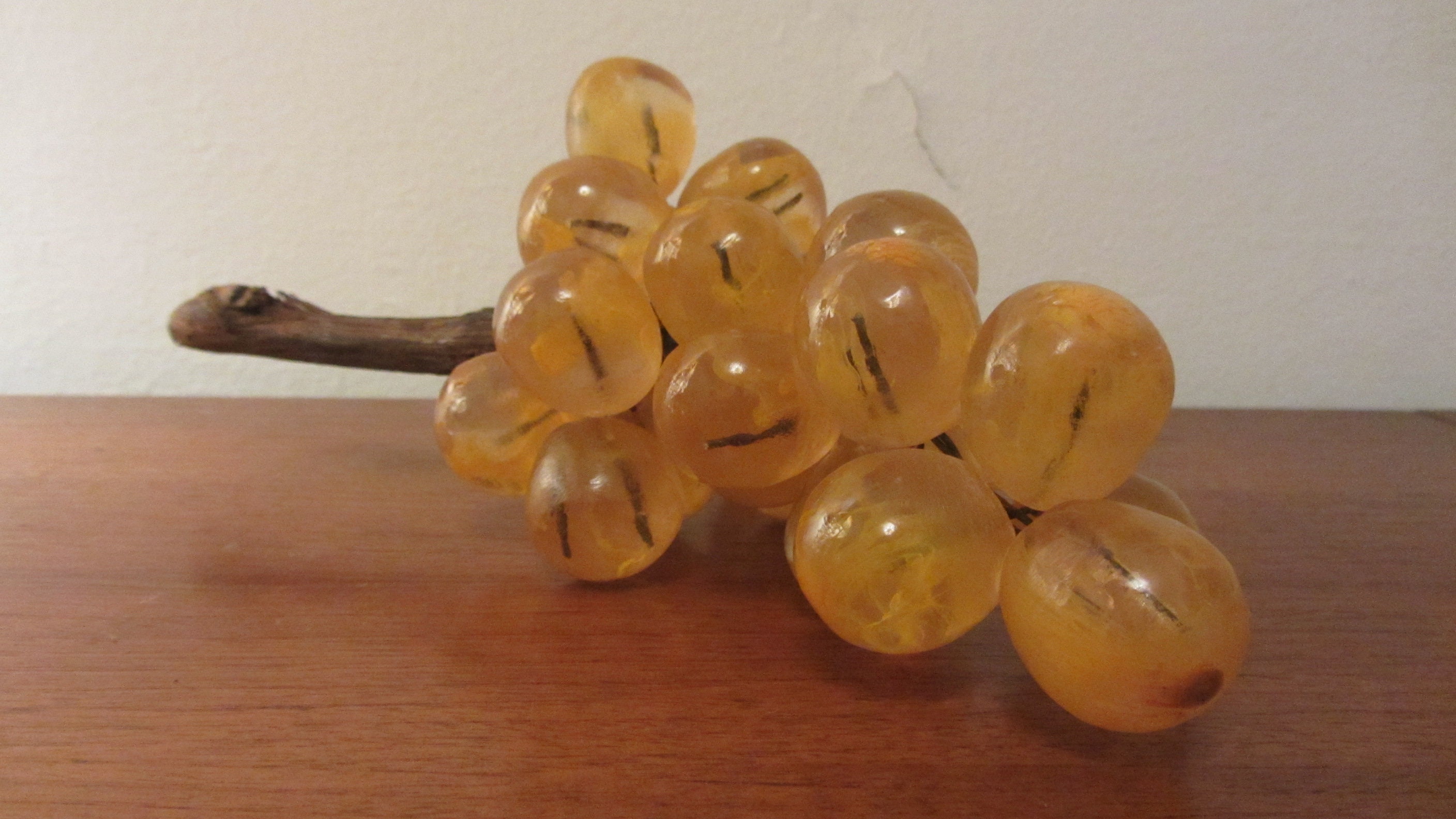 Vintage Amber Colored Lucite/acrylic/resin Bunch/cluster of Large ...
