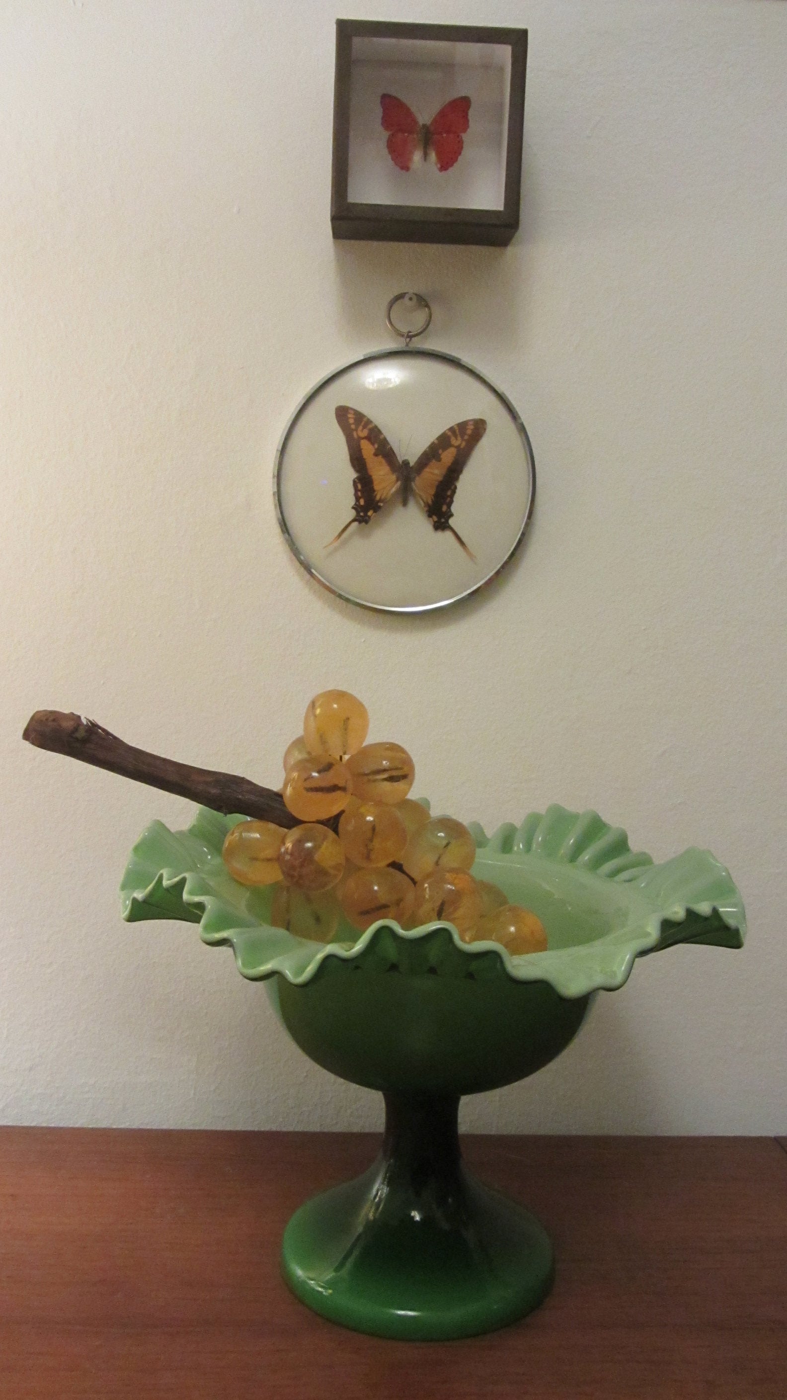 Vintage Amber Colored Lucite/acrylic/resin Bunch/cluster of Large ...