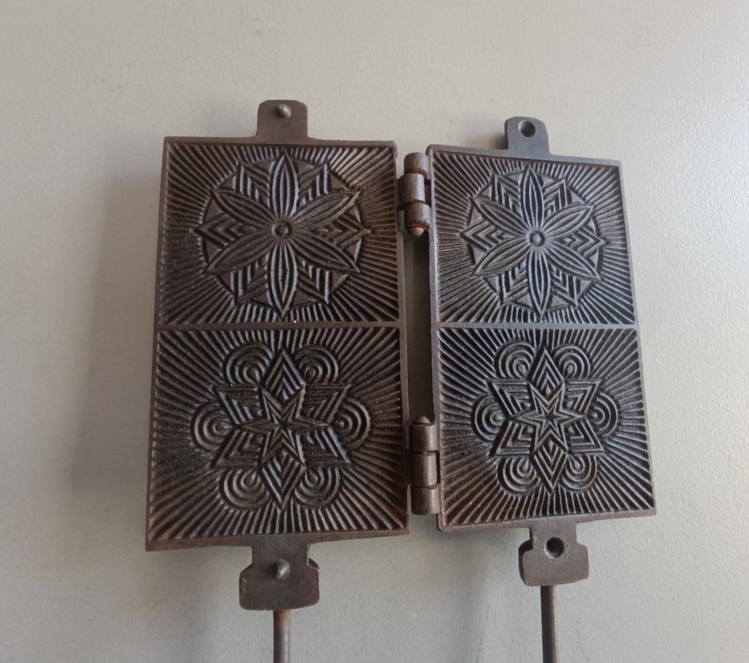 French Vintage Cast Iron Waffle Maker Wafer Waffles Stars Decor ...