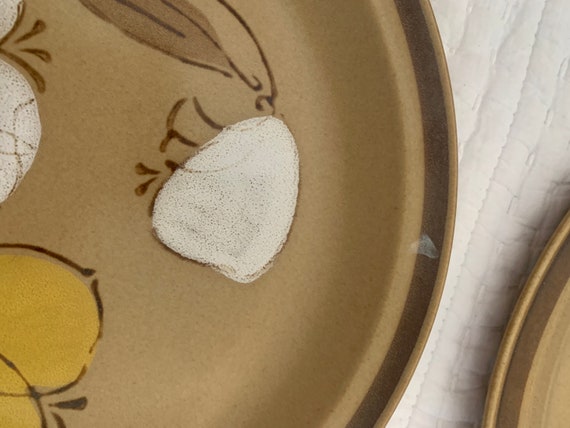 Hearthside Hand Painted Ovenproof Stoneware Japan Dogwood Four Plates ...