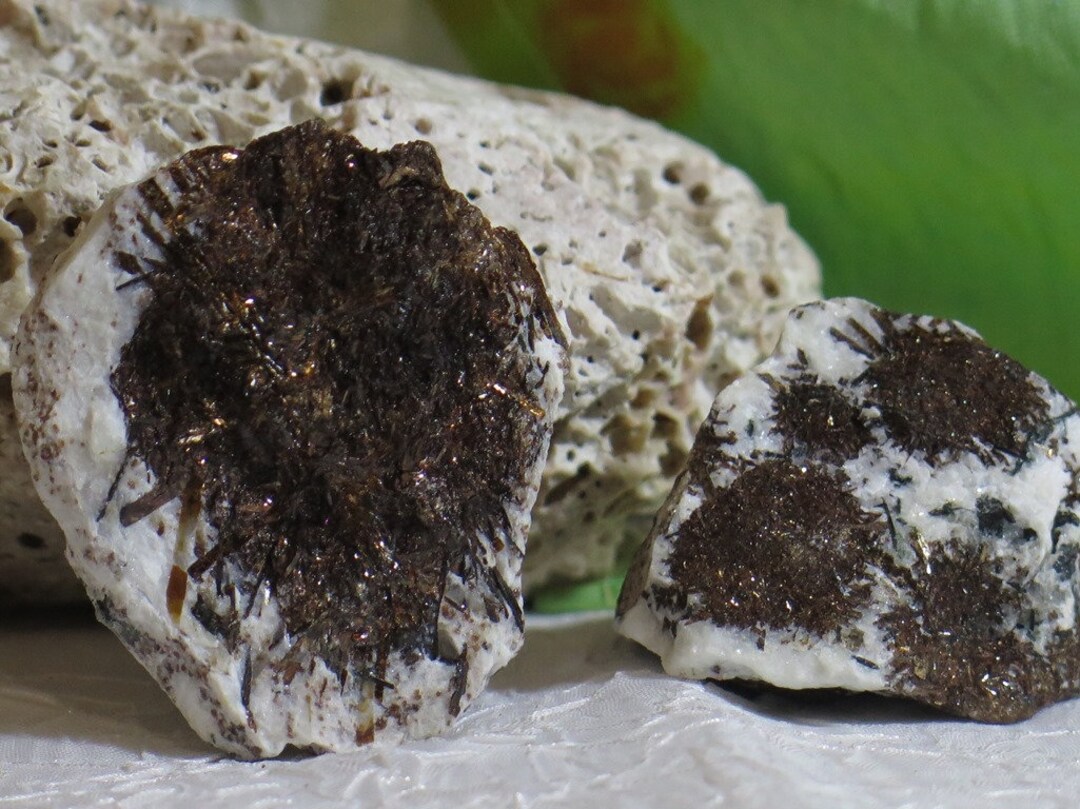 Astrophyllite Raw Natural Rough Stone Different Sizes - Etsy