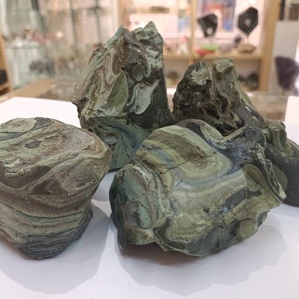Green Obsidian - Etsy