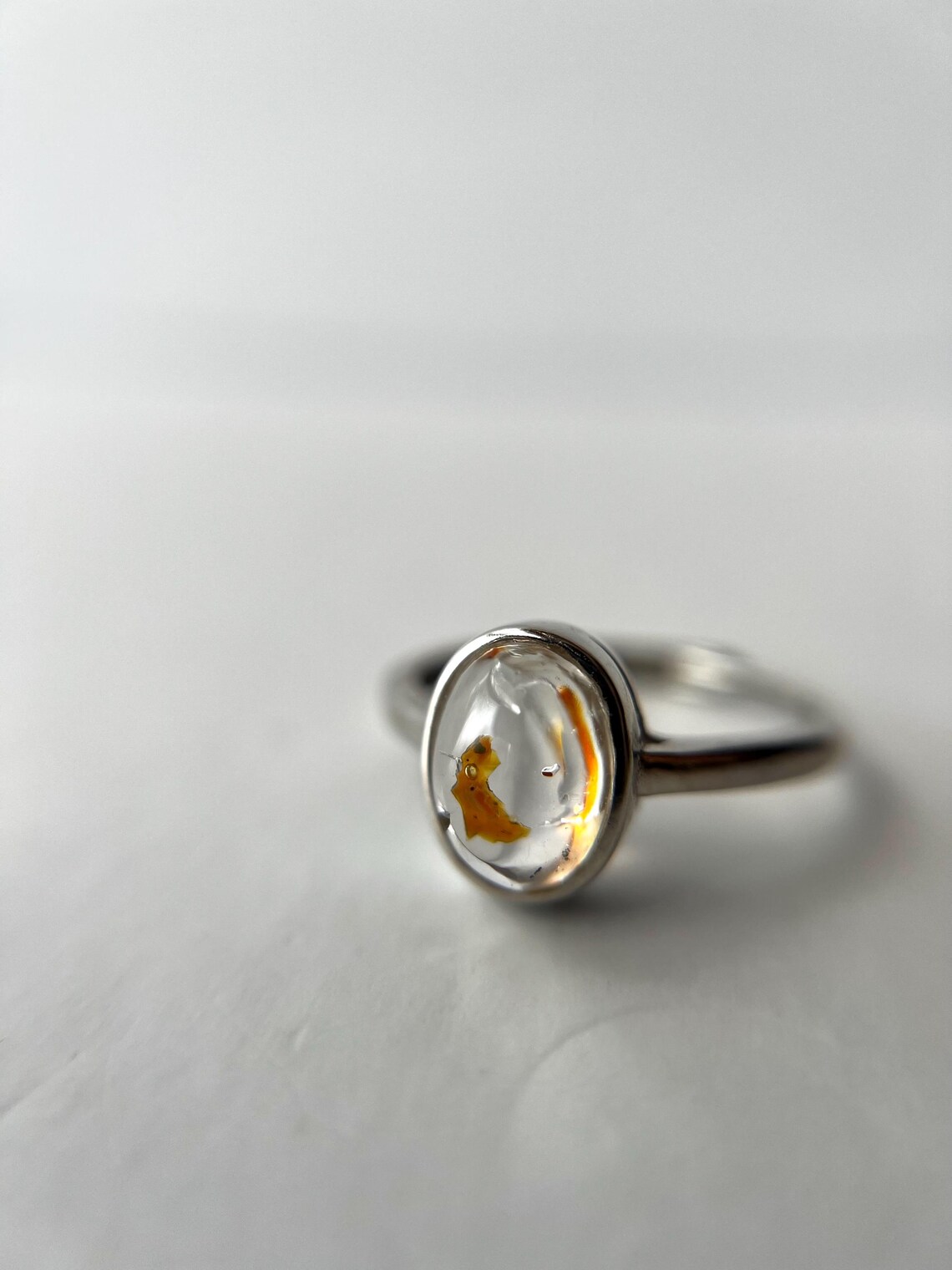 Golden Enhydro Quartz Teardrop Ring With Clear Moving Bubble and Black ...