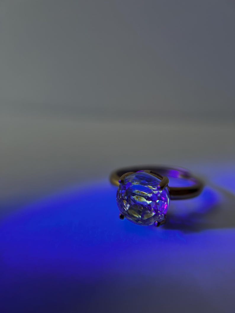 Golden Enhydro Quartz Gemstone Ring With Clear Moving Bubble - Etsy