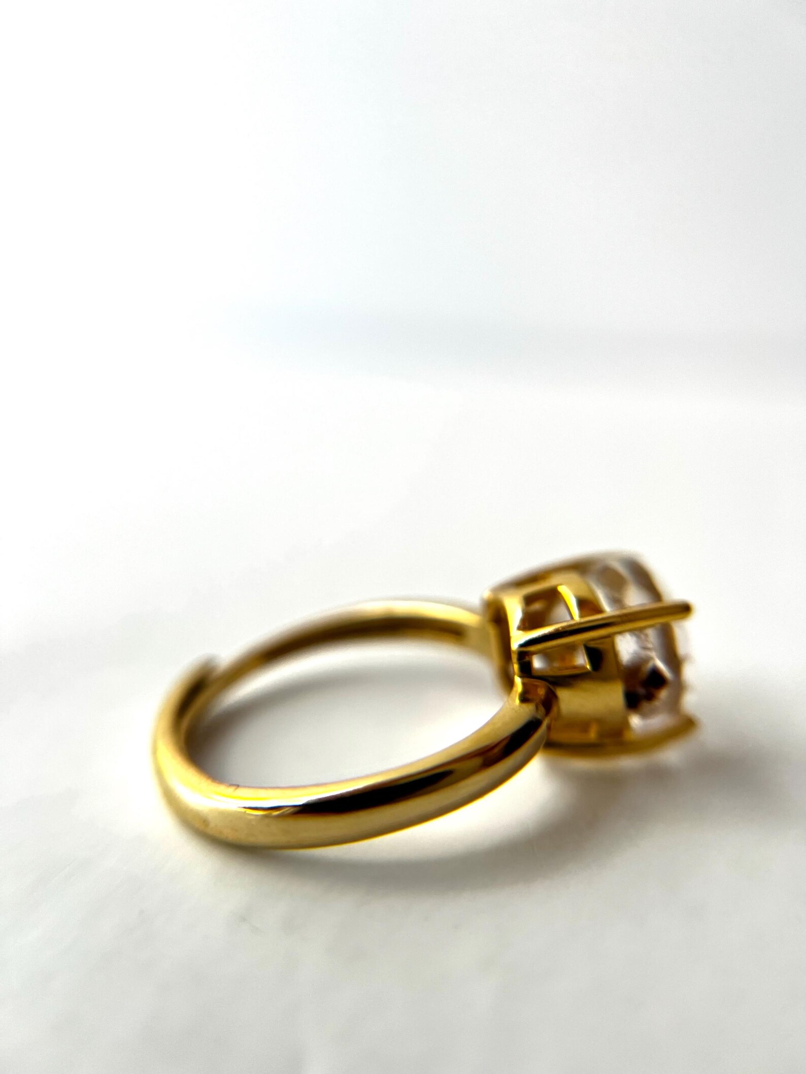 Golden Enhydro Quartz Gemstone Ring With Clear Moving Bubble - Etsy