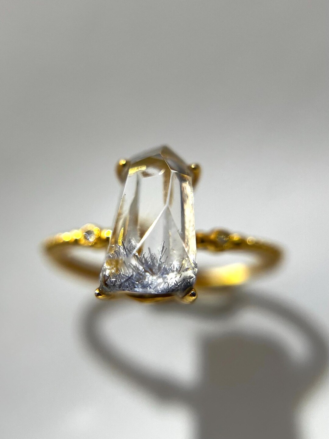 Dumortiertite Quartz Mini Tower Ring - Etsy