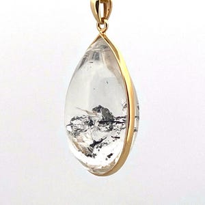 Enhydro Quartz Pendant With Moving Bubbles and Moving Sand - Etsy
