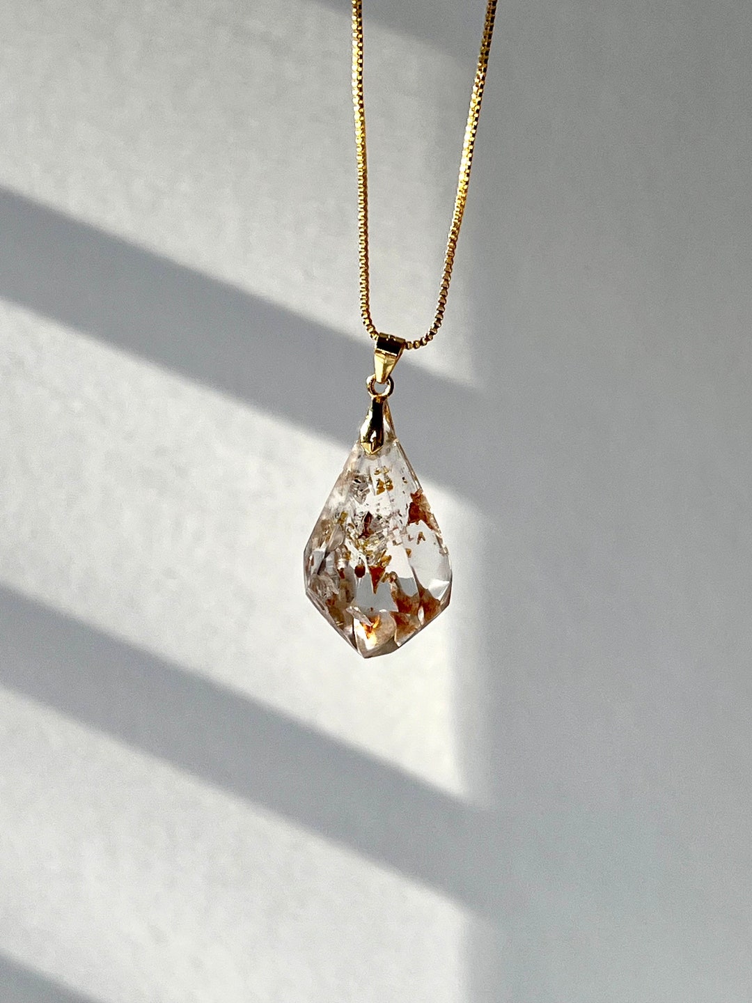 Golden Enhydro Quartz Pendant With Clear Moving Bubble - Etsy