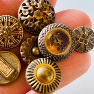 Antique Victorian Button Collection Ornate Metal Shank Over 40 Buttons ...