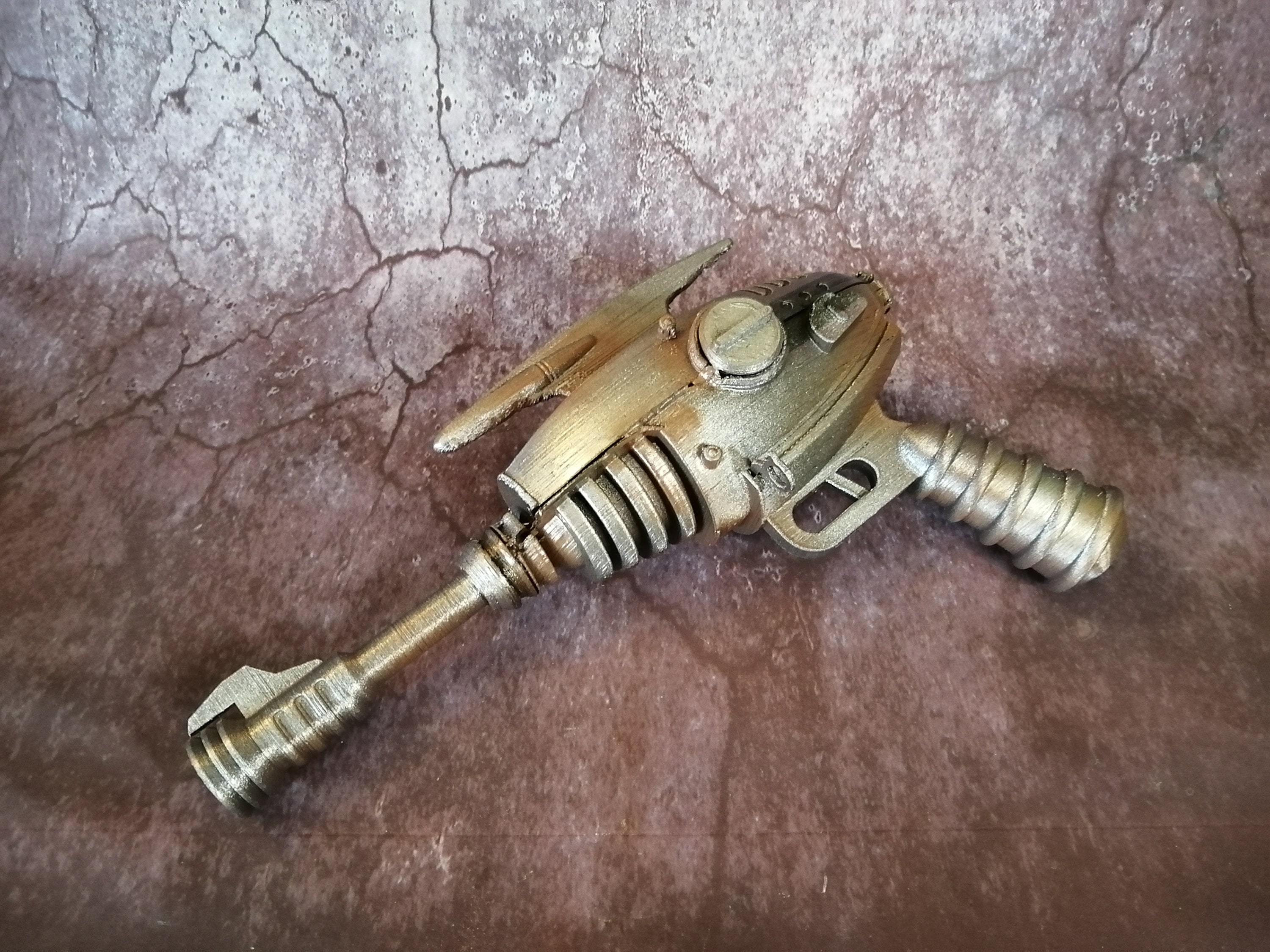 Alien Blaster Fallout Blaster Replica Firelance Blaster | Etsy