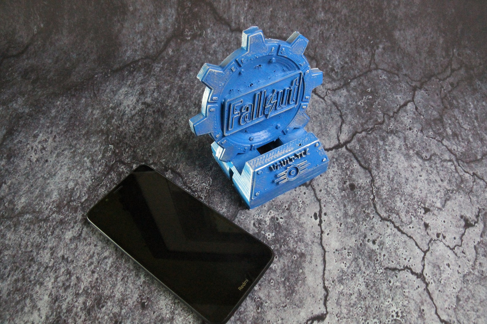 Fallout Phone Stand / Mobile Charging Station / Fallout Iphone - Etsy