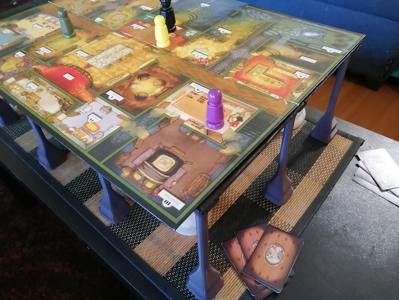 The Elevatron - an Elevated Platform for Board Games and D&D Sessions ...