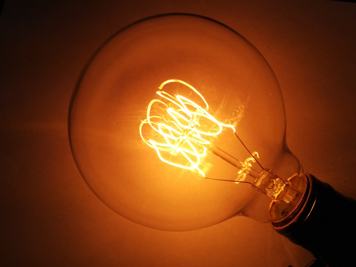 Simple Vintage Lighting G95 Edison Light Bulb, E26 Base, 40W or 60W ...