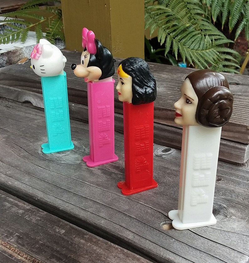 Vintage PEZ Dispensers 10 Total - Etsy