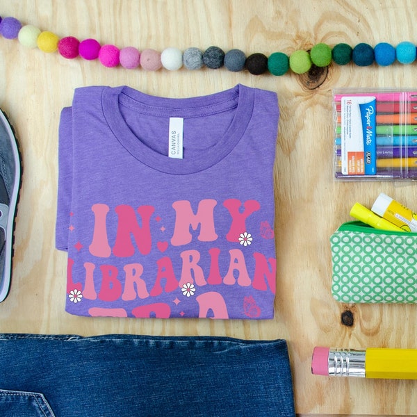 Librarian Tshirt - Etsy