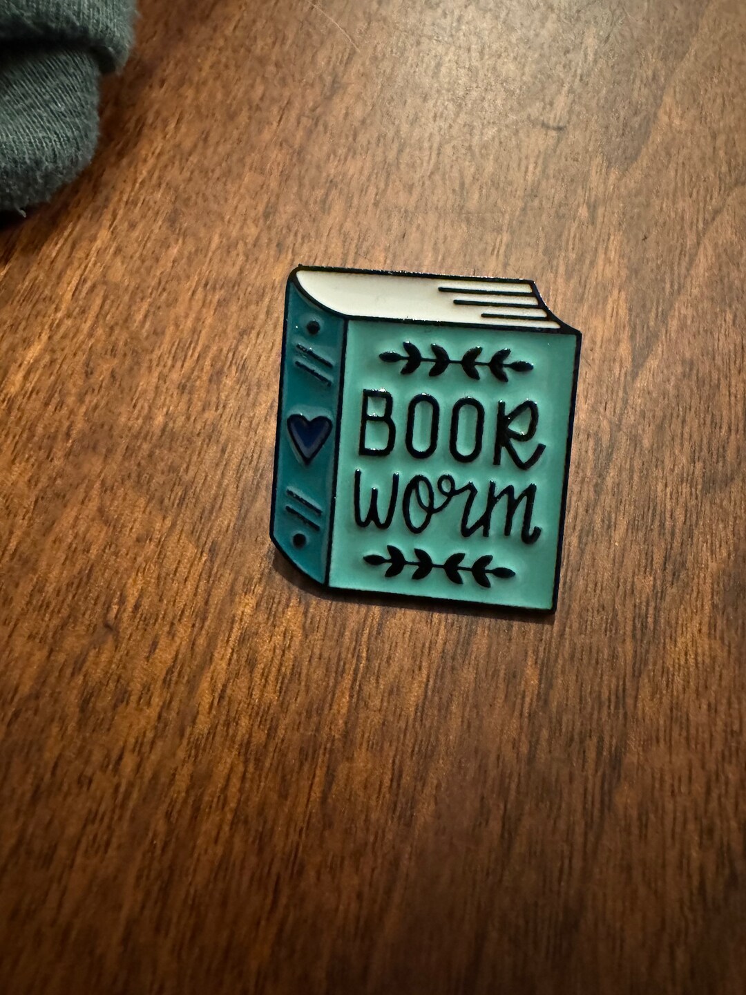 Book Worm Enamel Pin Gift for Book Lover Librarian Pin - Etsy