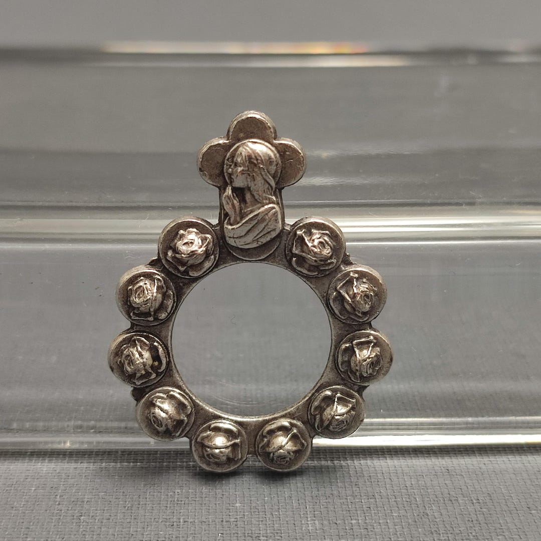 Religious Old Ave Maria - Roses - Finger Rosary Ring - Cross Crucifix ...