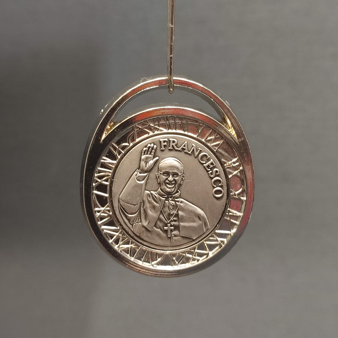 Religious Pope Francis - Papa Francesco Medal • Vatican Medal Pendant ...