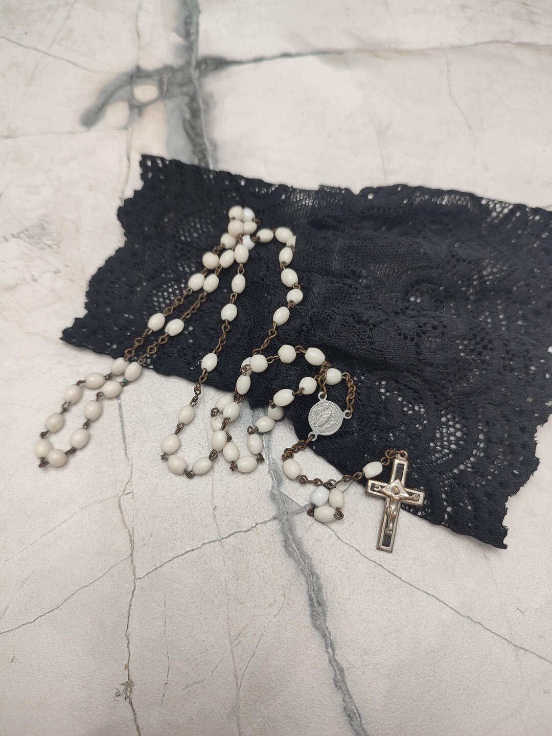 Religious Rosary Regina Sacri Scapularis - Beads and Cross Crucifix - Etsy