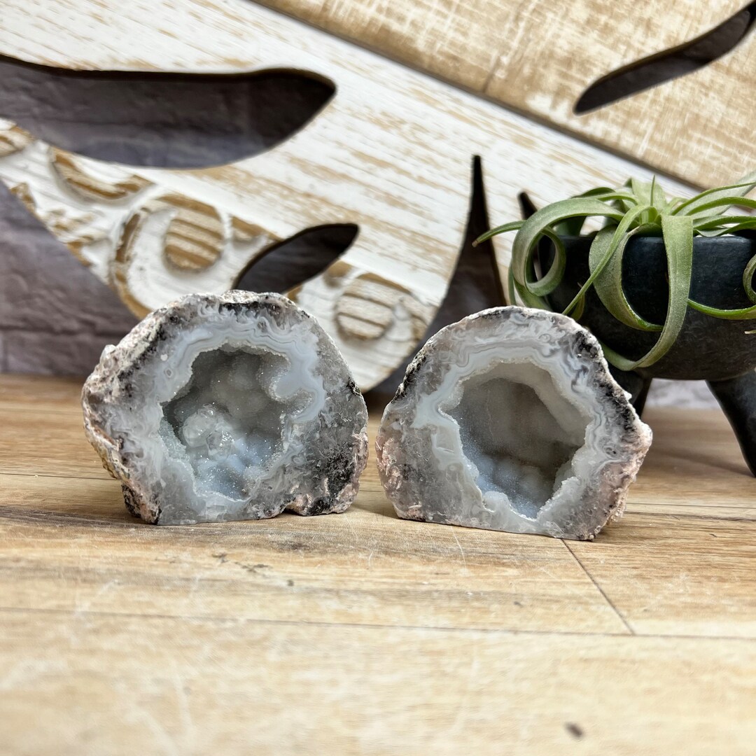 Trancas Geode Cut Base Pair From Chihuahua, Mexico 2 Pcs UV Reactive ...