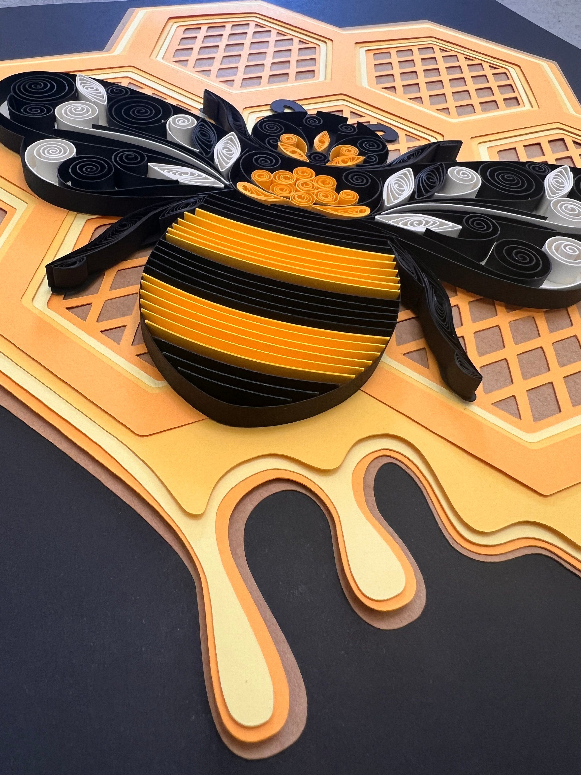 Bumble Bee Paper Quilling Art Work Honey Comb 1st Anniversary Art Work ...