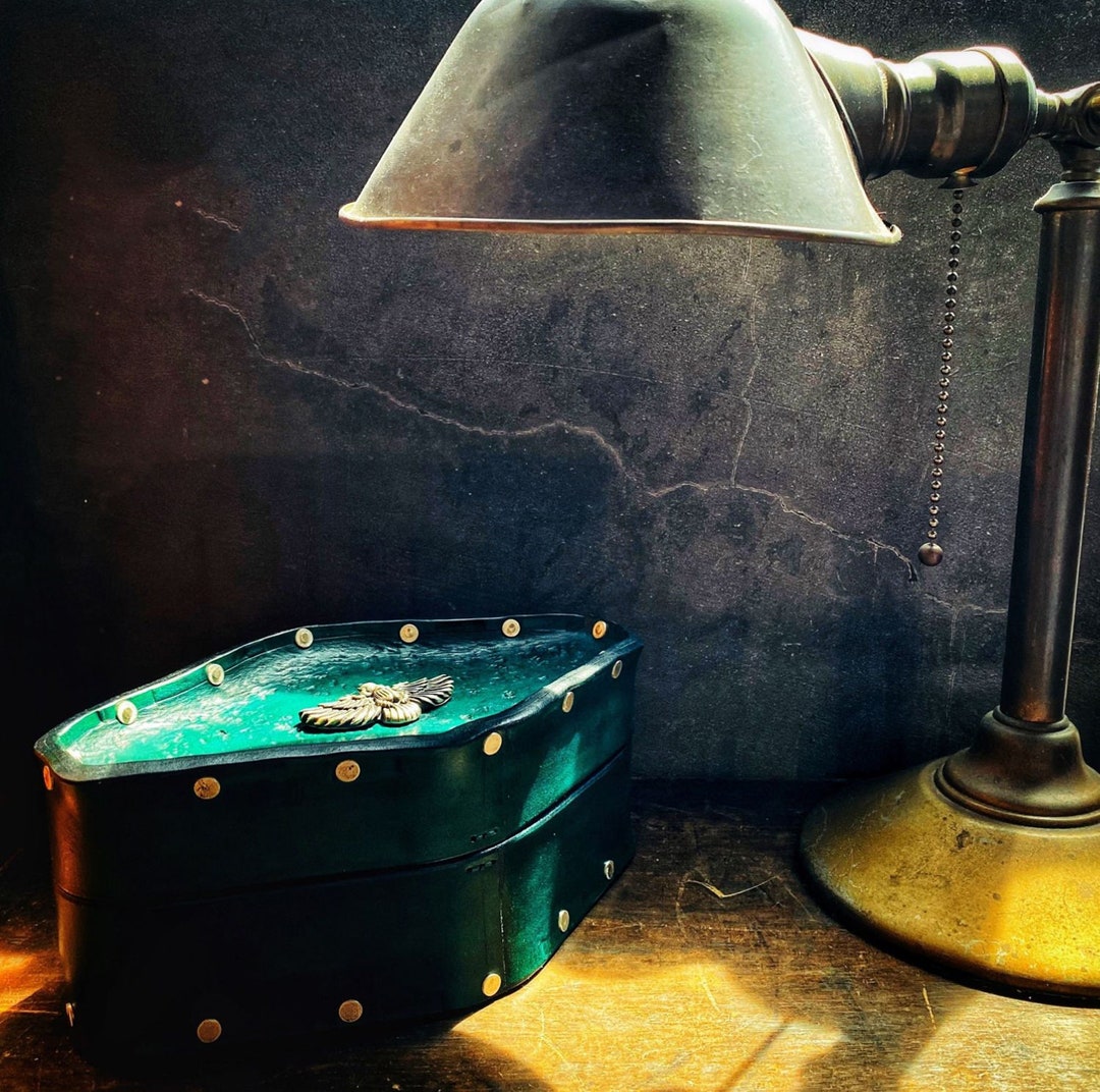 Handmade Italian Leather Treasure Box: Cowhide Gift Box - Etsy