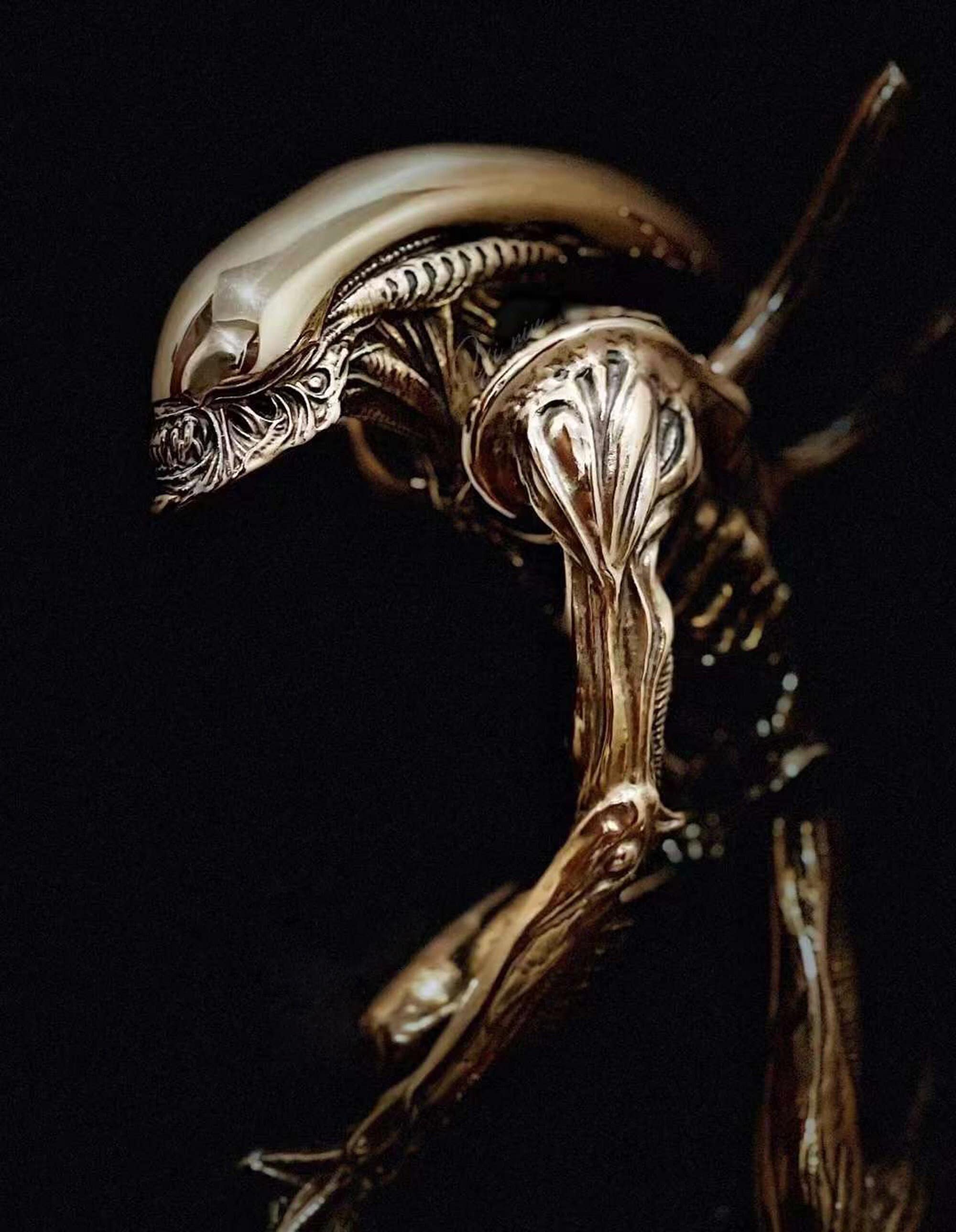 Alien Bronze Aline Hive Warrior Alien Bronze Statue Alien Vs Predator ...