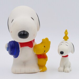 Vintage 1972 Pair of Snoopy Woodstock Rubber Toys Squeaky Toy Peanuts ...