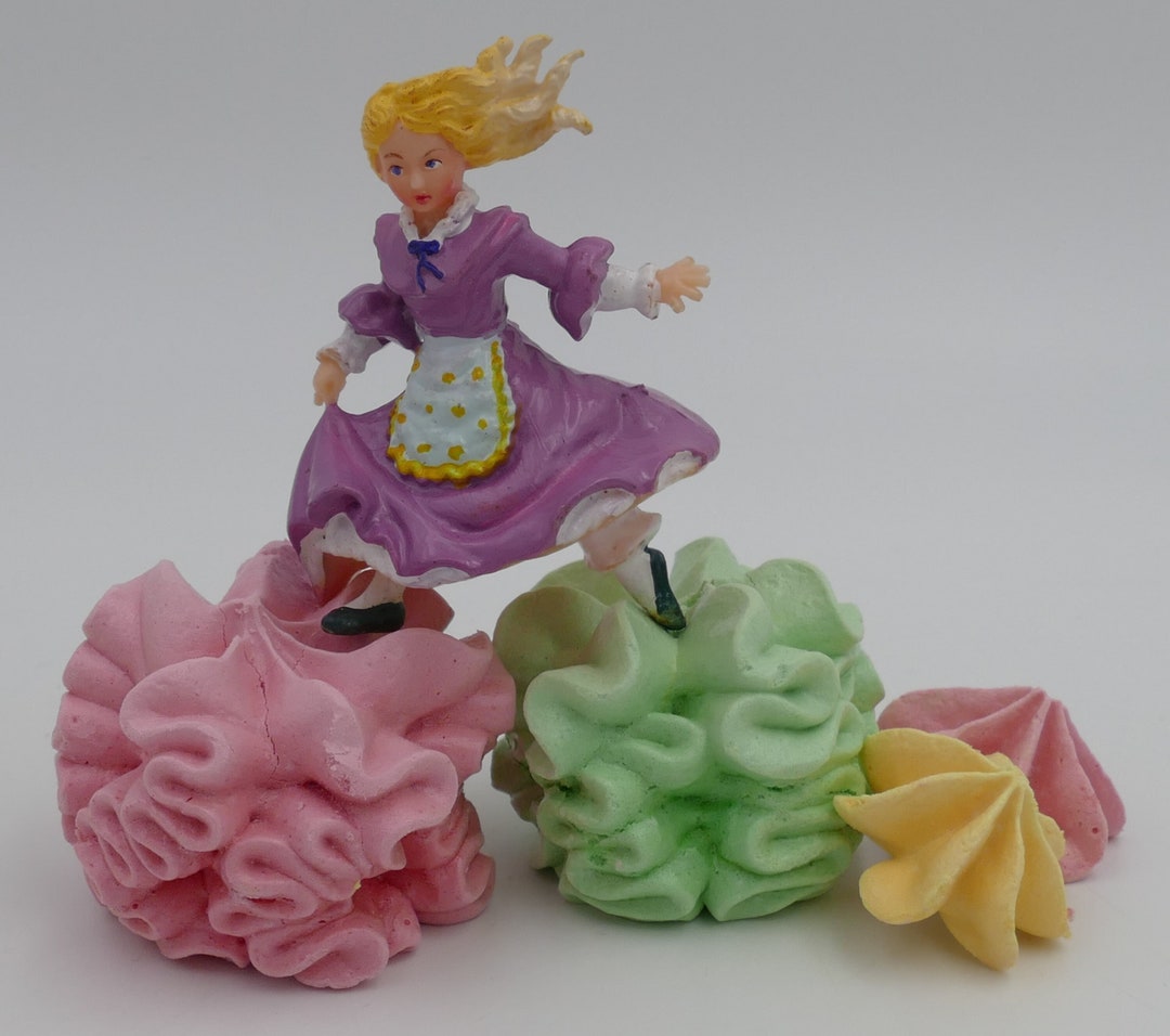 Vintage Mid-century Nursery Rhyme Miss Muffet Cake Topper Cake ...