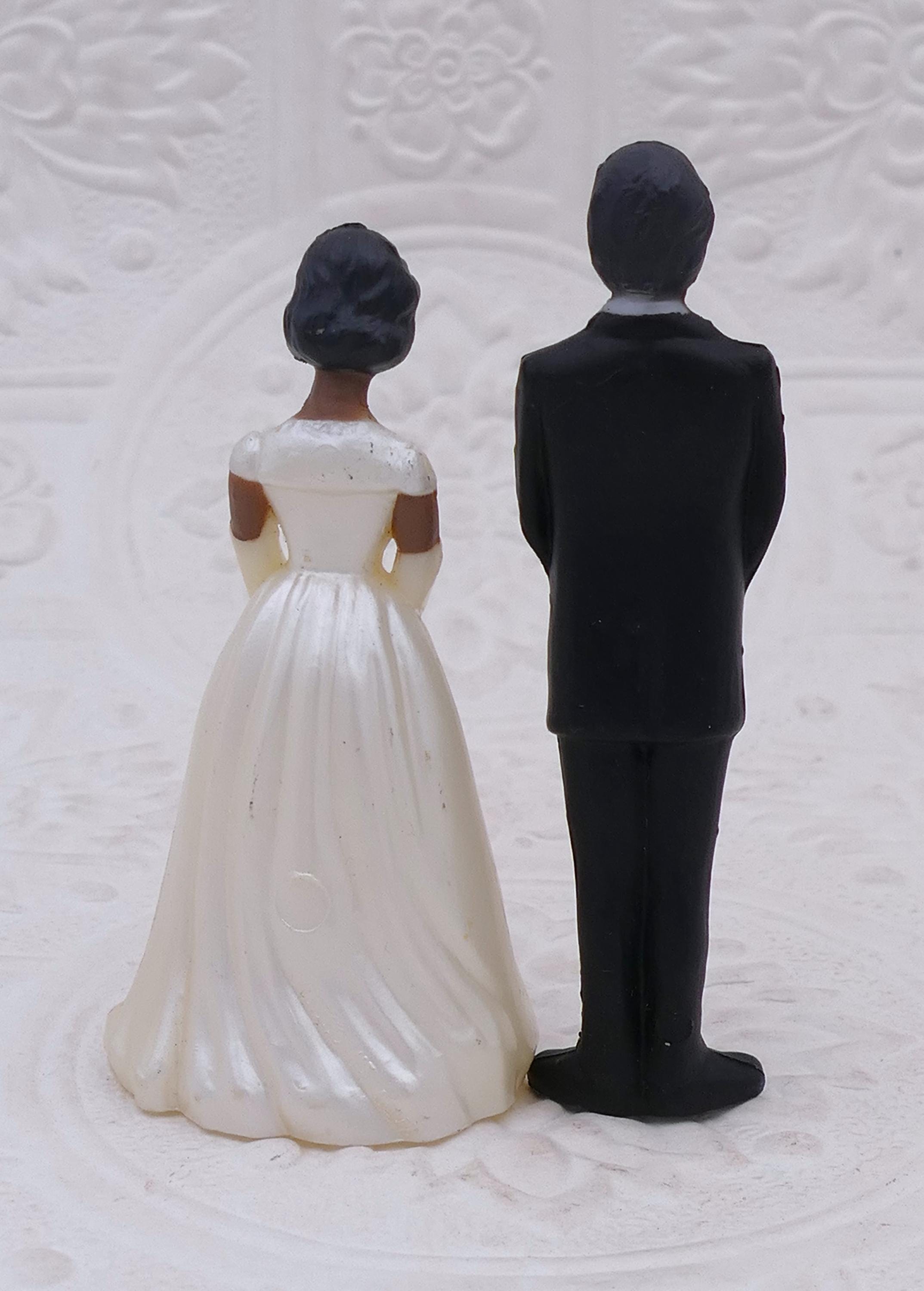 Vintage Plastic Wedding Cake Topper Bride Groom Cake Topper Cake Décor ...