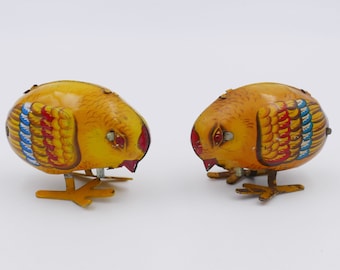 Vintage Tin Pecking Bird Wind-up Toy, Patent 1929 Vintage Tin Toy ...