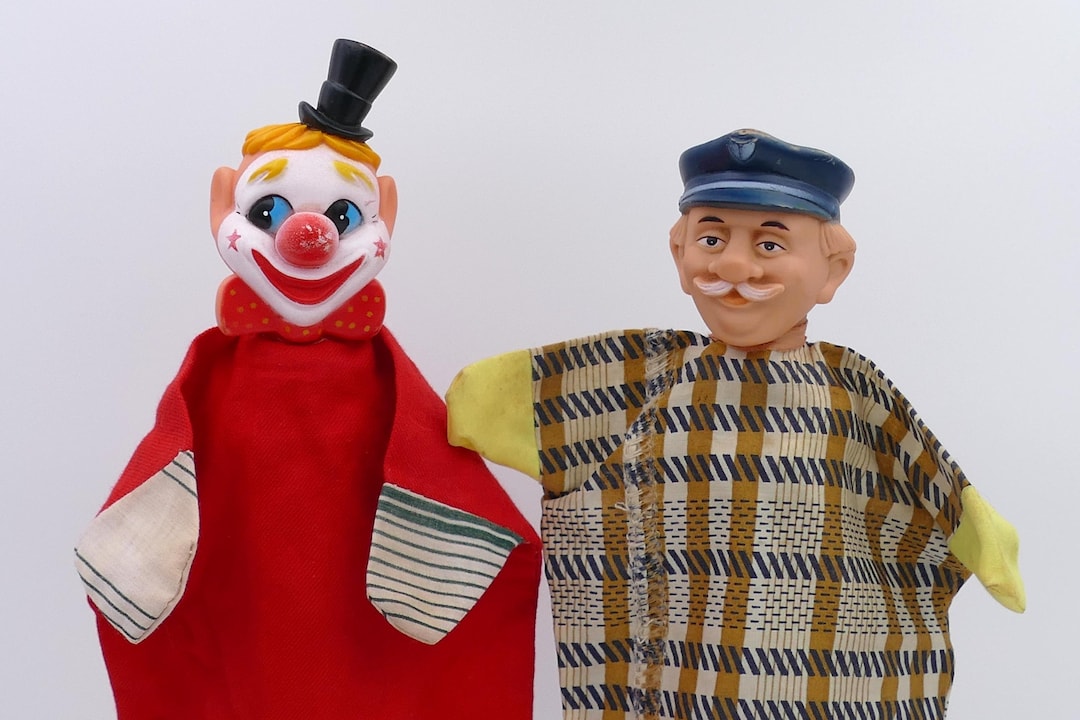 Pair of Vintage Rubber Head Hand Puppets Policeman Clown - Etsy