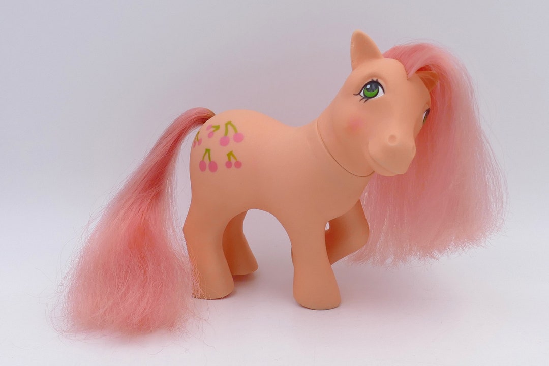 1984 G1 Cherries Jubilee My Little Pony Toy Figurine Hasbro Hong Kong ...
