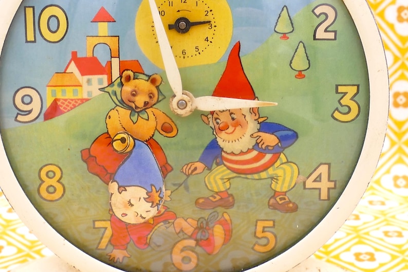 Vintage Smiths Noddy Big Ears Metal Animated Alarm Clock Great Britain ...
