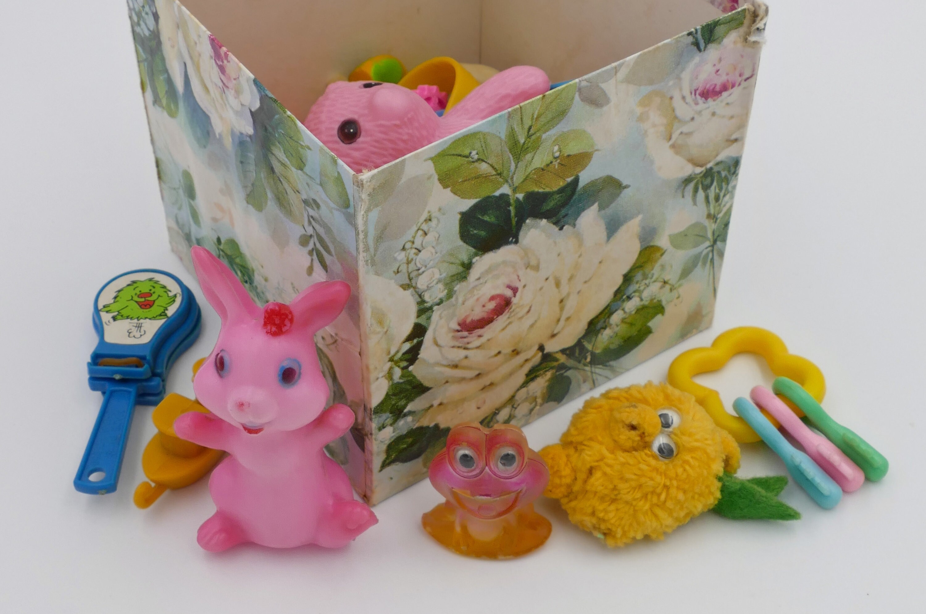 Vintage Lot of 21 Lucky Packet Lucky Dip Toys - Etsy Canada