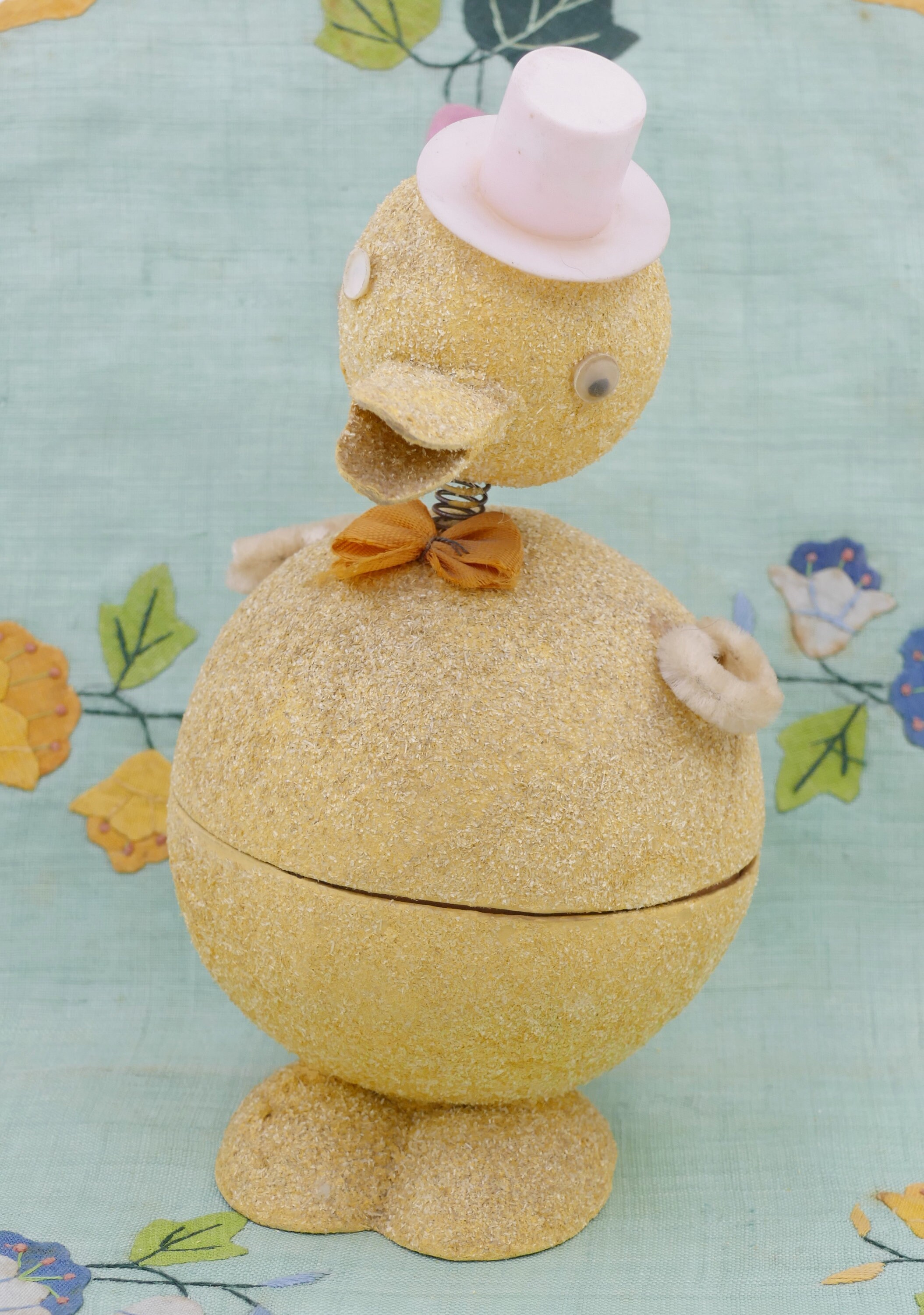 Mid-century 1940's Easter Bobblehead Nodder Top Hat Duck Candy ...