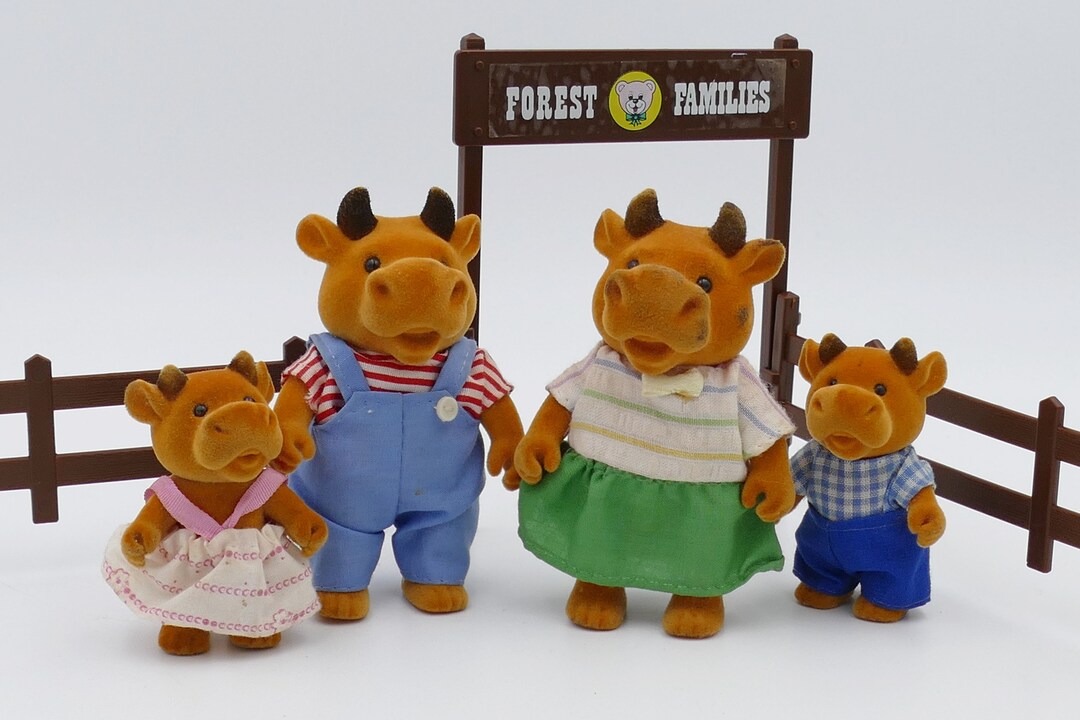 1980's Vintage Forest Families COW Dad Mom Boy Girl - Etsy