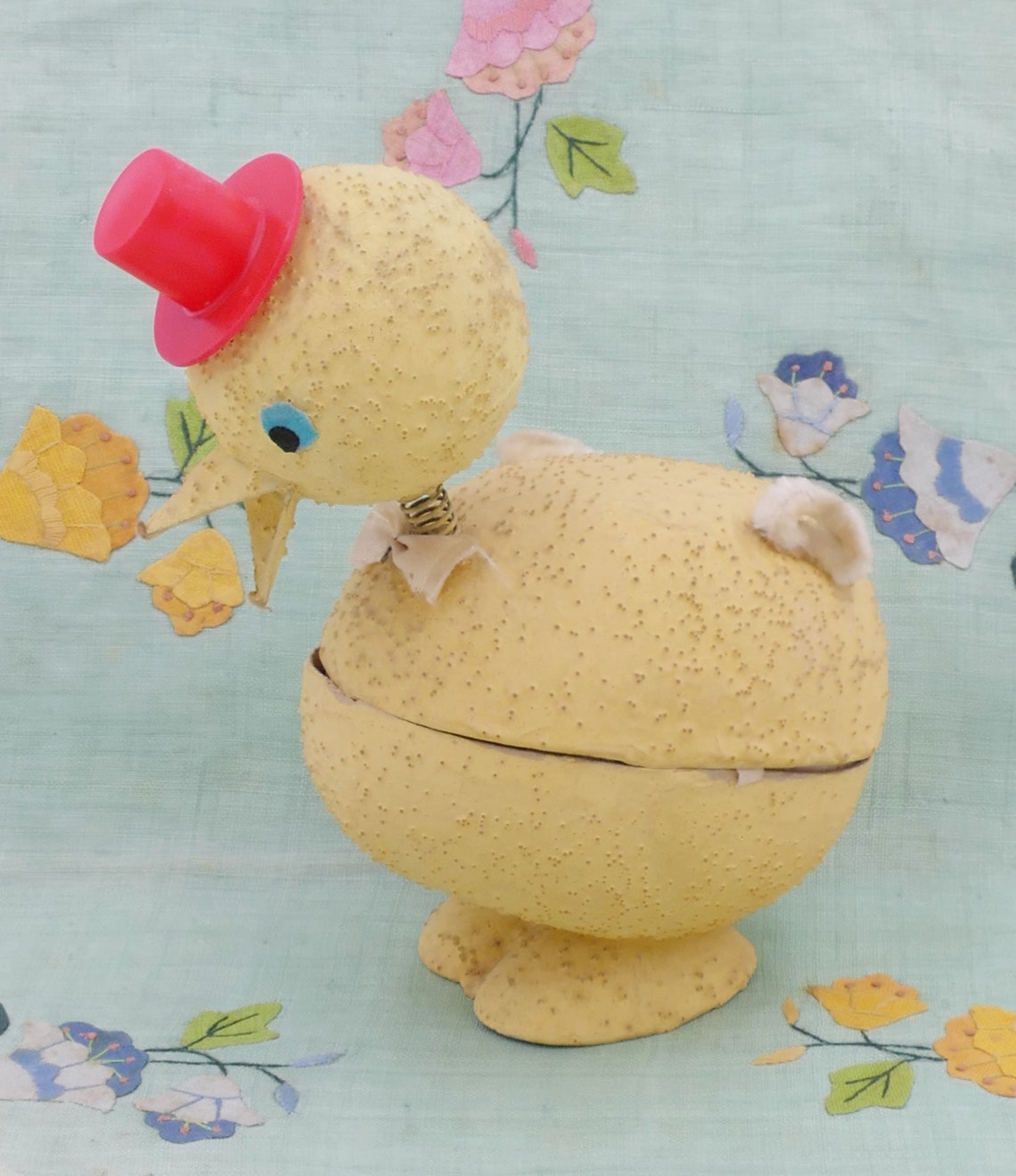 Mid-century 1940's Easter Bobblehead Nodder Top Hat Chick Candy ...