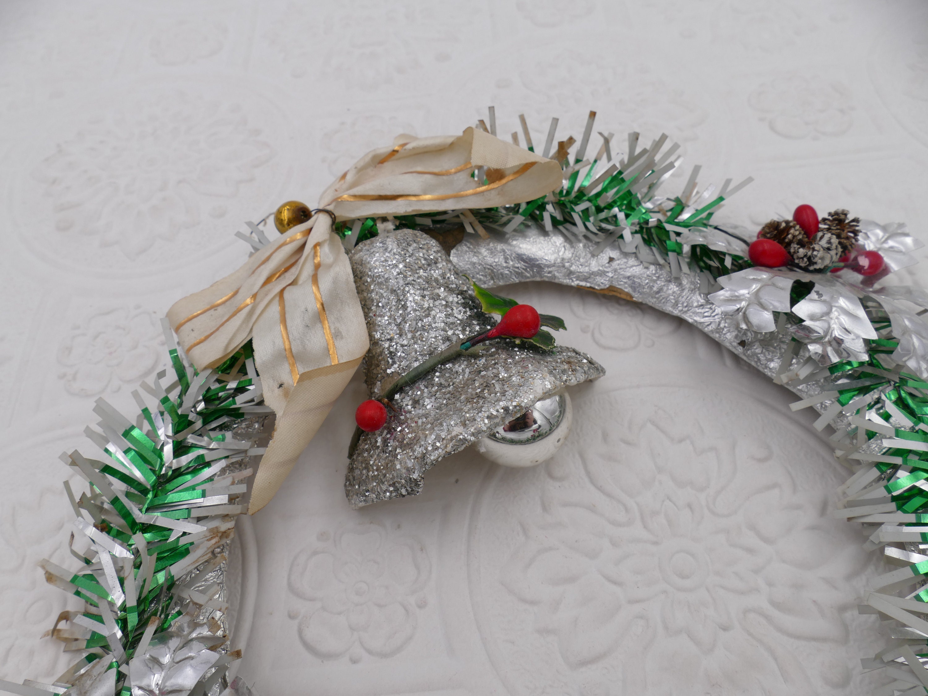 Vintage Mid-century Christmas Atomic Foil Wreath Decoration - Etsy