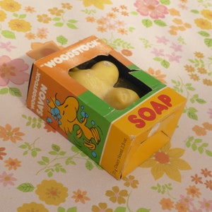 Vintage 1960's Woodstock Charlie Brown Soap Figurine Original Box ...