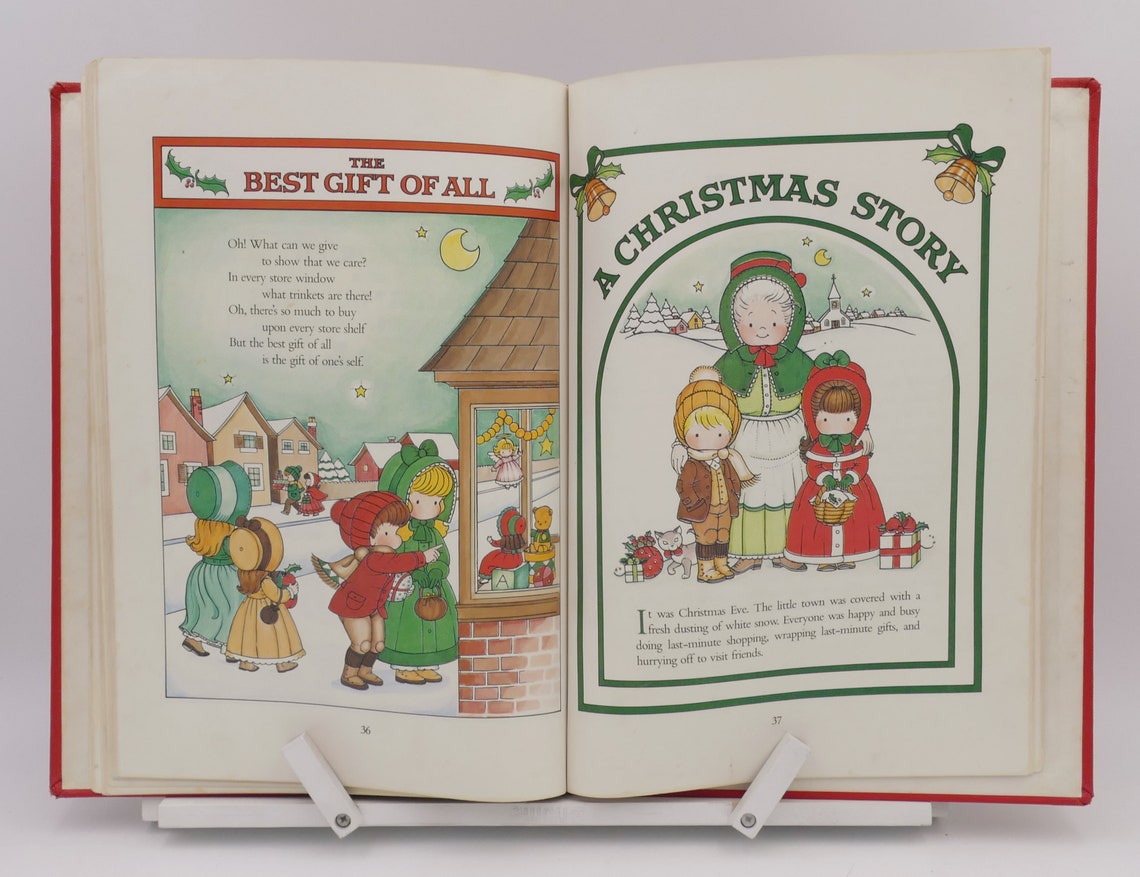 Vintage 1983 A Christmas Book Joan Walsh Anglund - Etsy