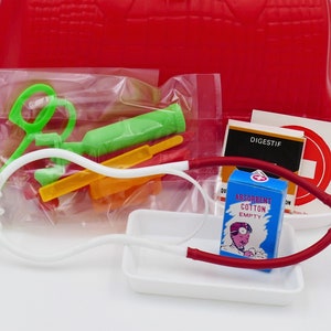 Vintage Doctor's Bag Playset Hospital Nurse First Aid Medical Pretend ...