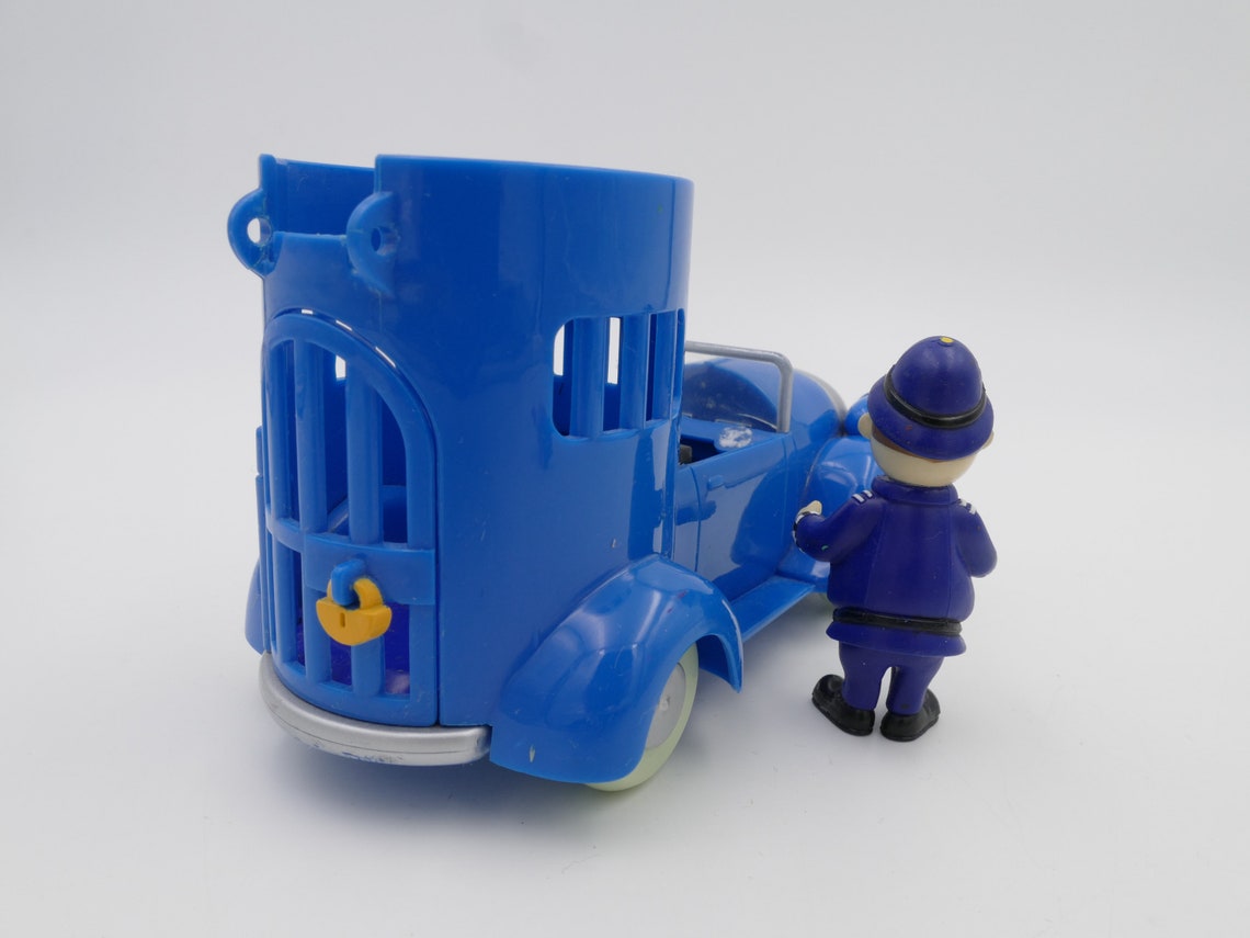 2000's TM&EBL Mr Plod and Noddy PVC Figurines With Police - Etsy