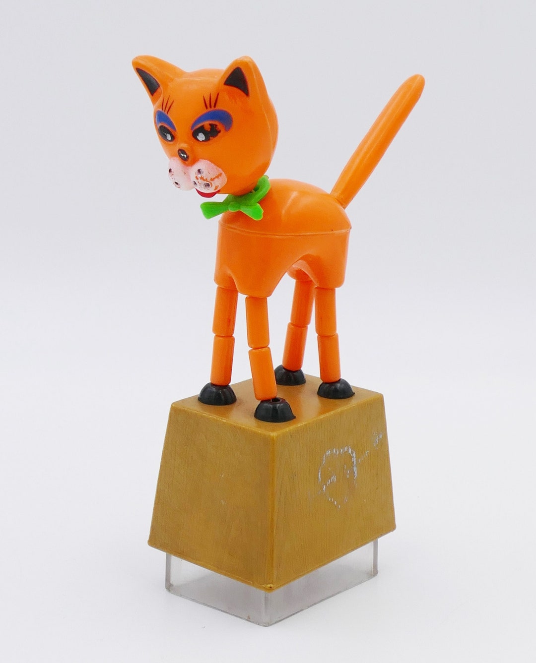 Vintage 1960's Collapsible Cat Push Toy Pencil Sharpener - Etsy