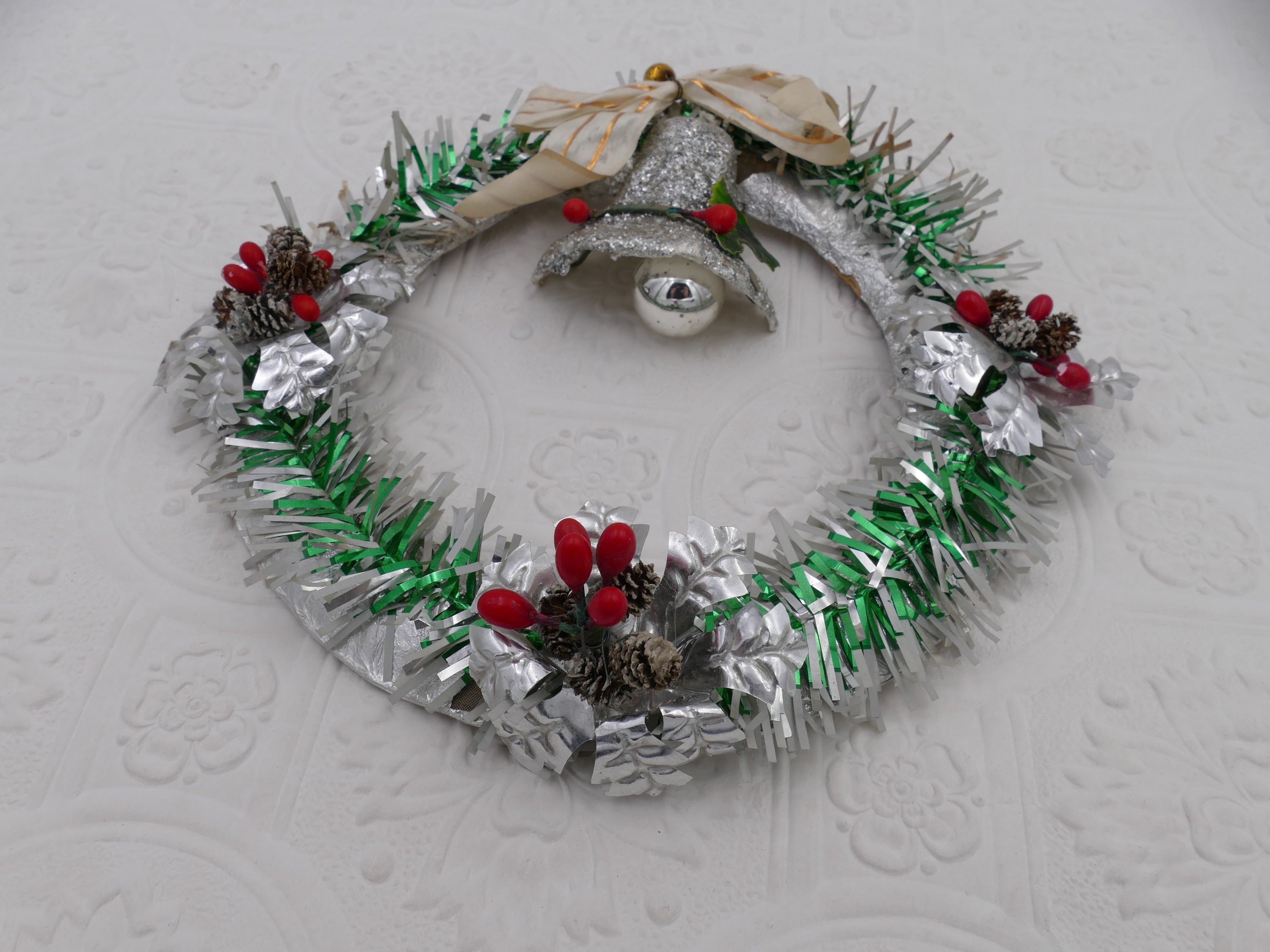 Vintage Mid-century Christmas Atomic Foil Wreath Decoration - Etsy