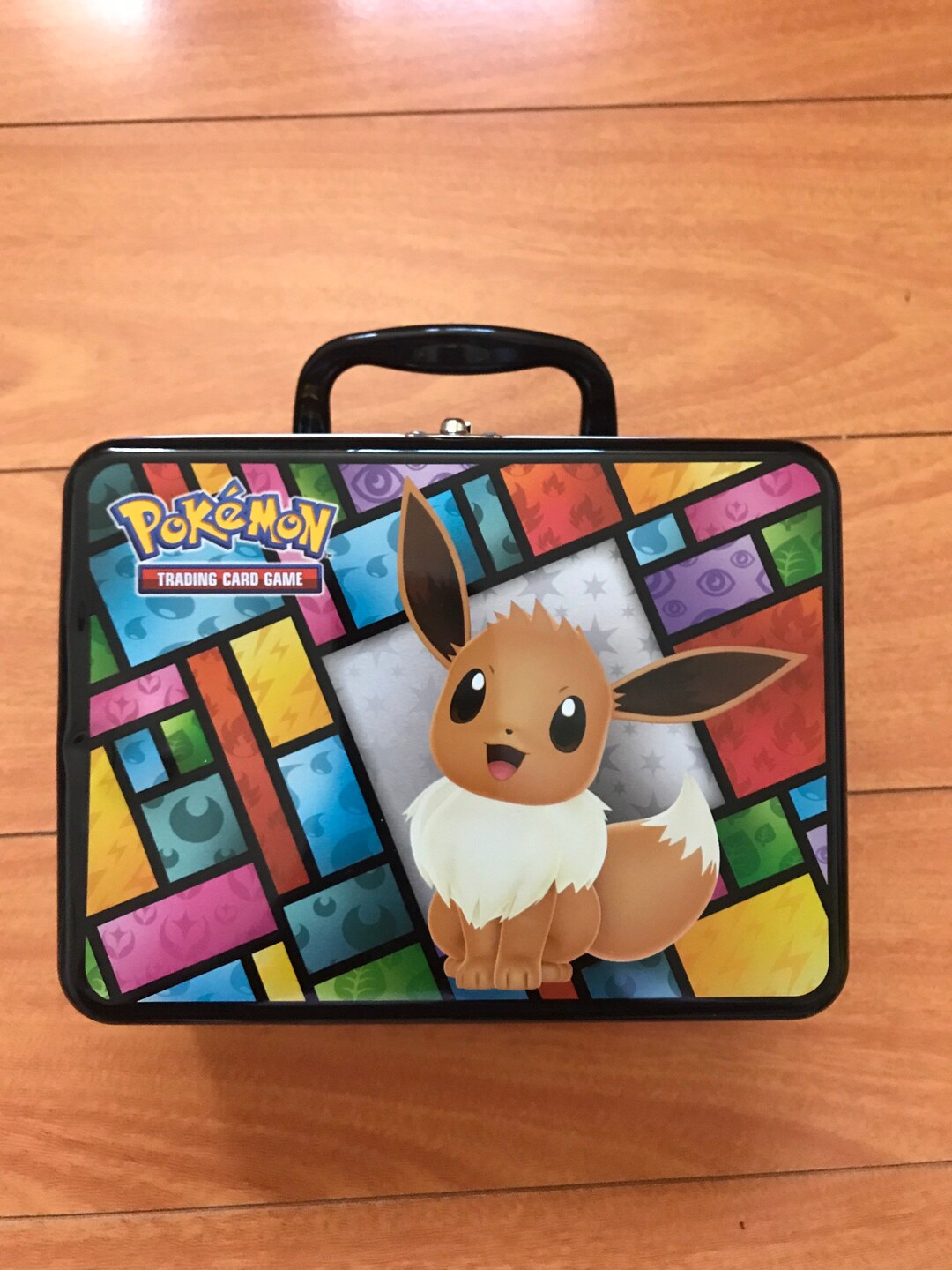 Eevee Lunchbox With 400 Pokémon Cards - Etsy