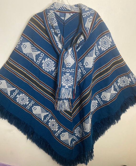 Vintage ecuadorian wool cape - Gem